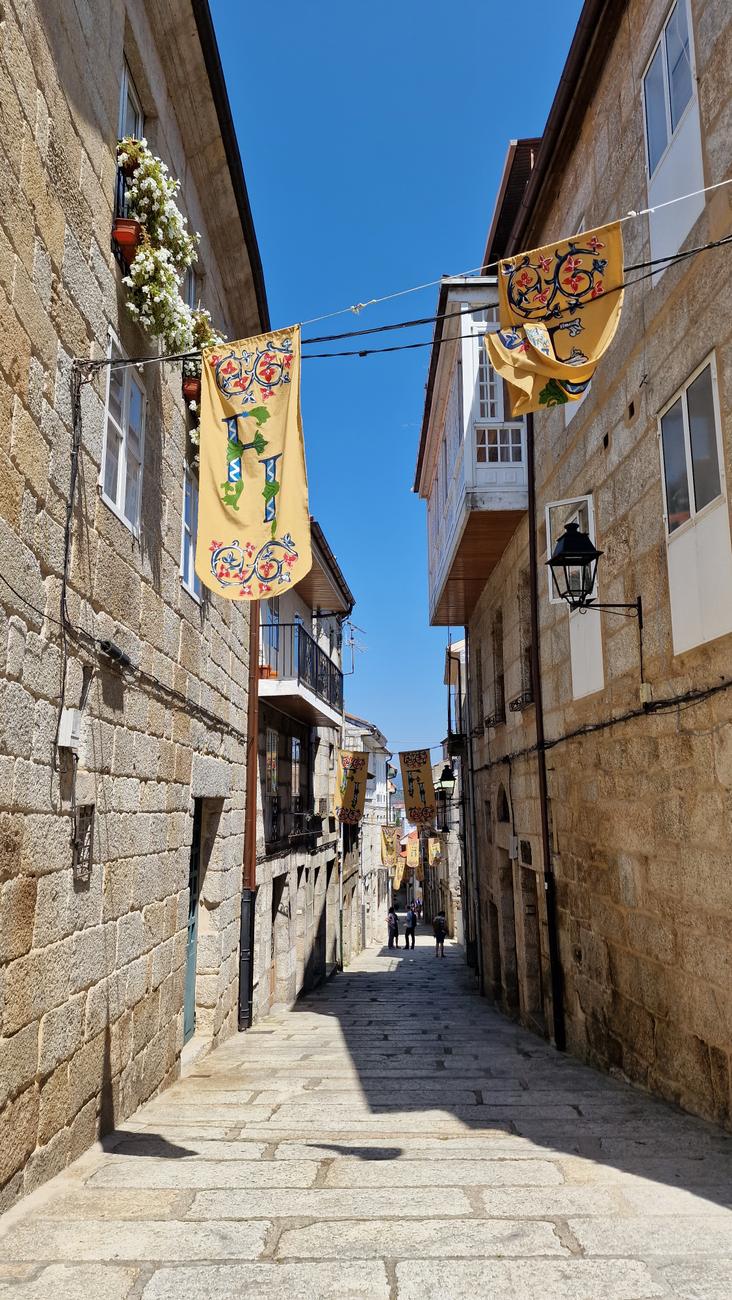 QUÉ VER EN GALICIA: PLAYA DE LA LANZADA, PENEDO DO EQUILIBRIO ...
